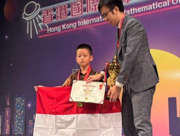 Nathanael; Siswa SDK Maria Ferrari Maumere Sabet 7 Penghargaan Tingkat ...