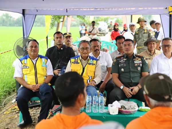 Irigasi Padi Hemat Air Dukung Produktivitas Pertanian di Indramayu